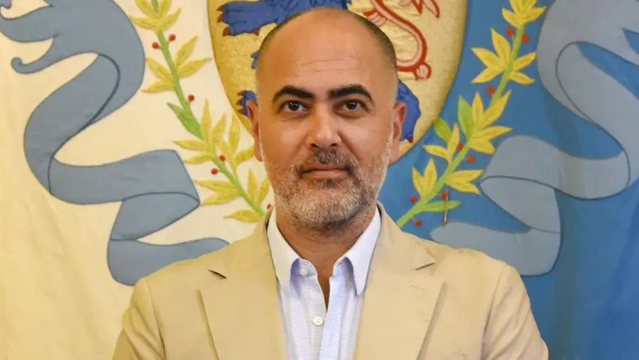 Il consigliere Iyas Ashkar ha pubblicato e rimosso un post su Israele e ...