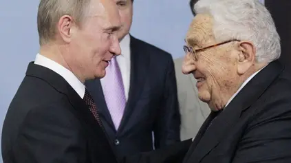 Putin, 'Kissinger uomo di Stato saggio e lungimirante' | Giornale di ...
