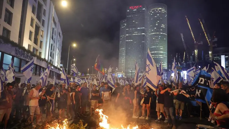 Israele: Tel Aviv, proteste di massa dopo dimissioni Eshed | Giornale ...