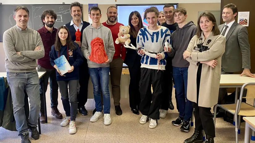 La sfida dell’hackathon per placare la «sete» di innovazione dei ...