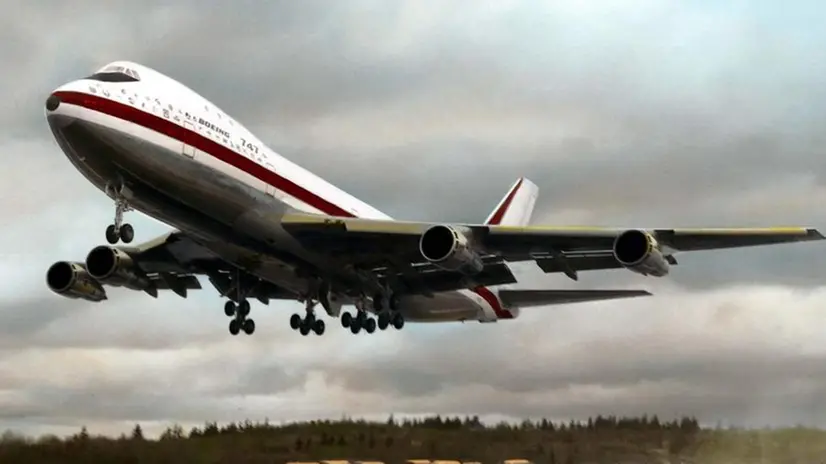 Addio al Boeing 747, il leggendario «Jumbo Jet» esce di scena dopo ...