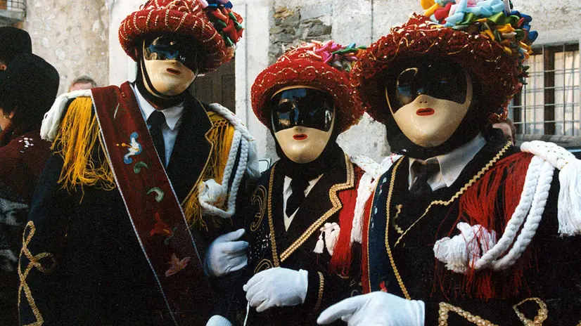 Màscher, sonadùr e balarì: Carnevale è pronto a tornare ai fasti del ...