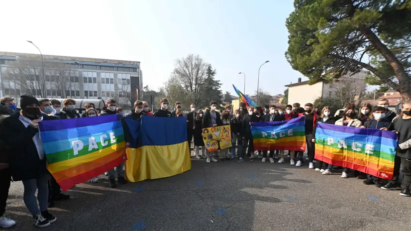 Ucraina, le scuole bresciane pronte ad accogliere i profughi | Giornale ... Ucraina, le scuole bresciane pronte ad accogliere i profughi | Giornale ...