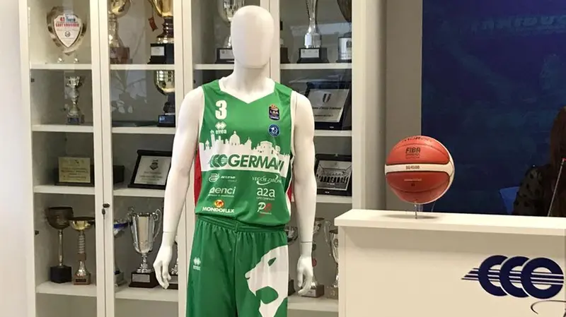 Germani, presentata la maglia «green» per la Final Eight | Giornale di ...