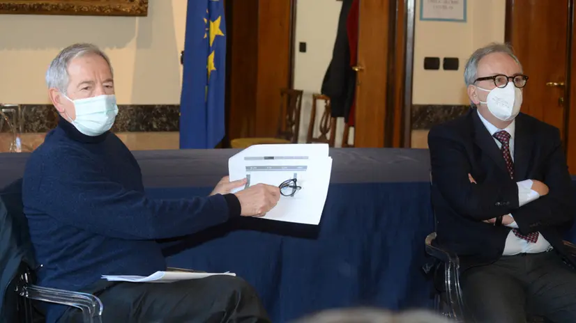 Bertolaso: «A metà luglio tutti i bresciani saranno vaccinati ...