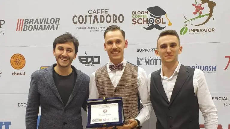 L'assaggiatore di caffè Fabio Dotti ai mondiali di Varsavia | Giornale ...