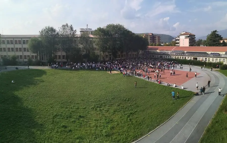 Assegnazioni personale Ata, caos all'Itis Castelli © www ...