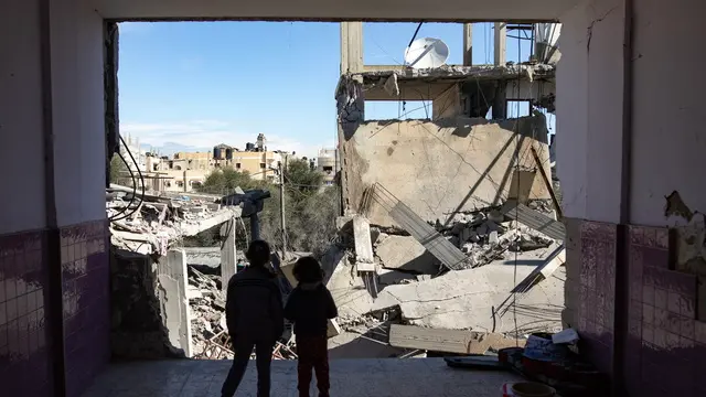 Wafa, 2 bambini uccisi in bombardamento su asilo a Rafah | Giornale di ...