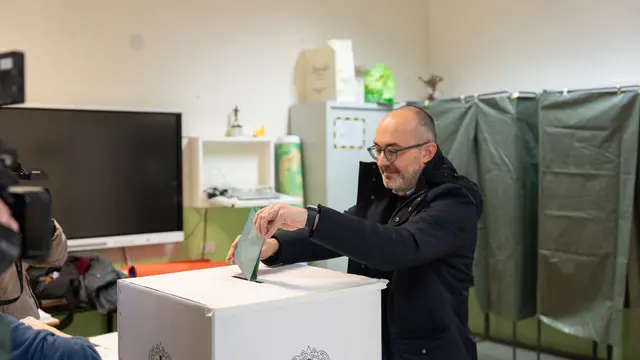 ++ Truzzu, ho chiamato Todde per farle i complimenti ++ | Giornale di ...