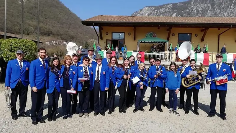 La banda di Vobarno suona per l’Europeo e cerca cantanti tra gli ...