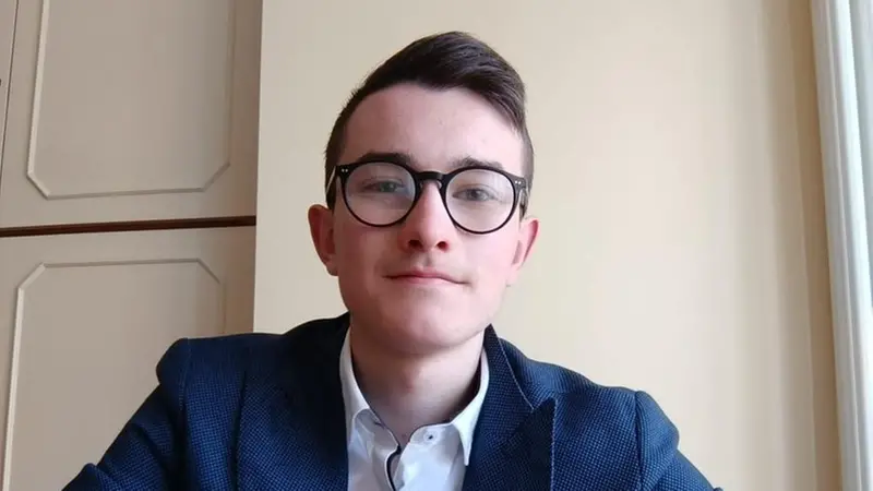 Federico, Vittore e Hamza: storie intrecciate nei Consigli di quartiere ...