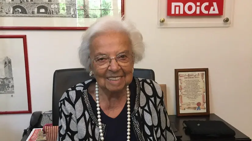 Addio a Tina Leonzi, una vita dedicata alla dignità del lavoro delle ...