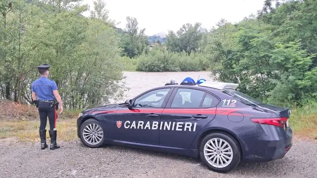 Accoltella la compagna e poi si suicida | Giornale di Brescia Accoltella la compagna e poi si suicida | Giornale di Brescia