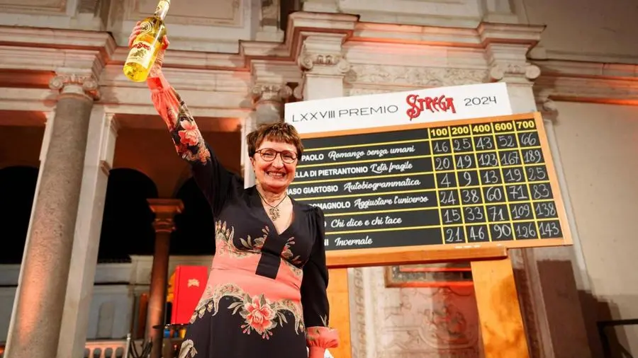 Donatella Di Pietrantonio ha vinto il Premio Strega 2024 | Giornale di ...