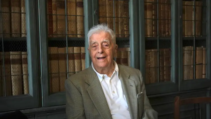 Alberto Pesce dona la sua collezione alla Queriniana | Giornale di Brescia