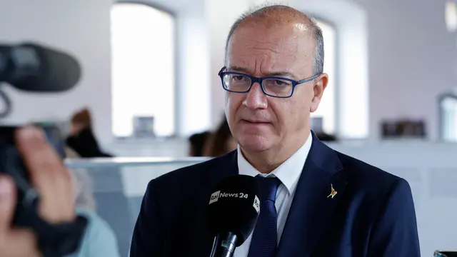 Valditara, supplenti quest'anno diminuiti, sono 140mila | Giornale di ...