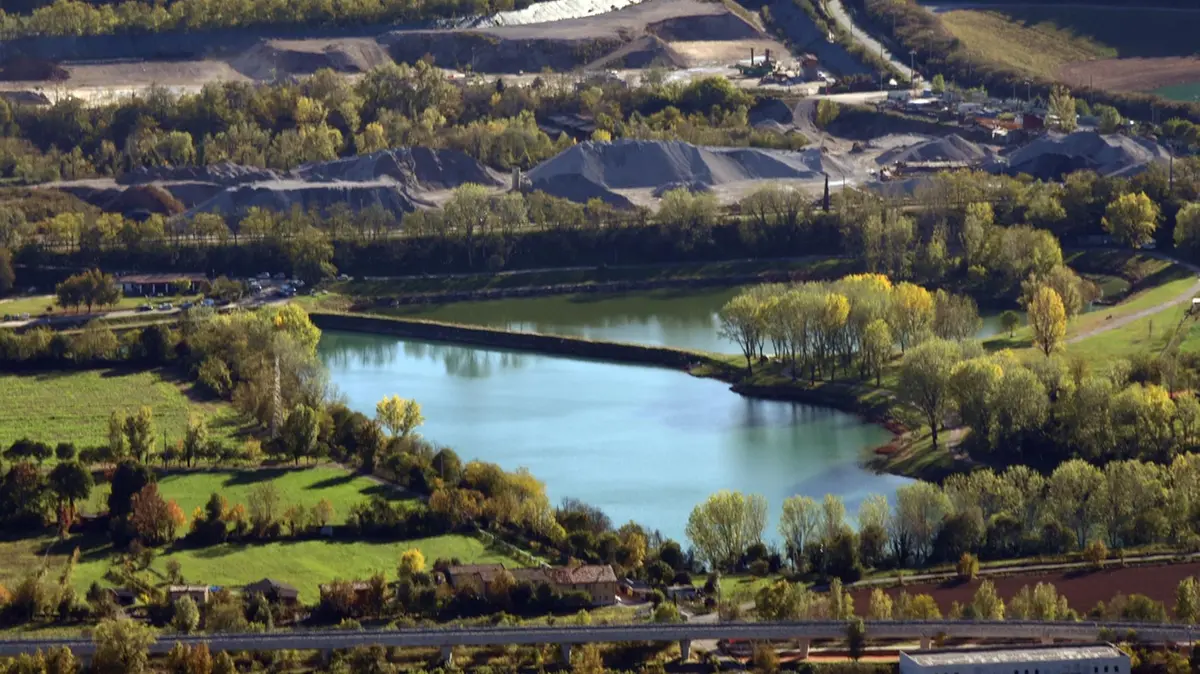 Parco delle Cave: «Tuffi, canoa e cani liberi tradiscono la vocazione ...