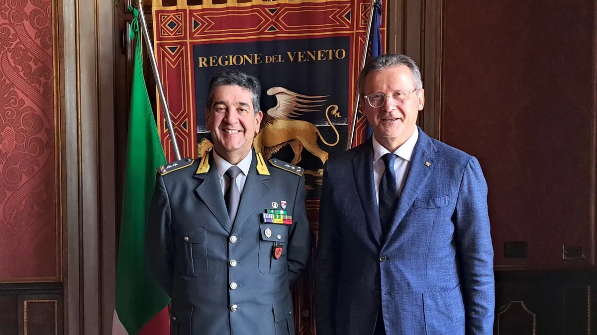 Comunicato Stampa: Presidente Ciambetti riceve Generale Divisione Guido ...
