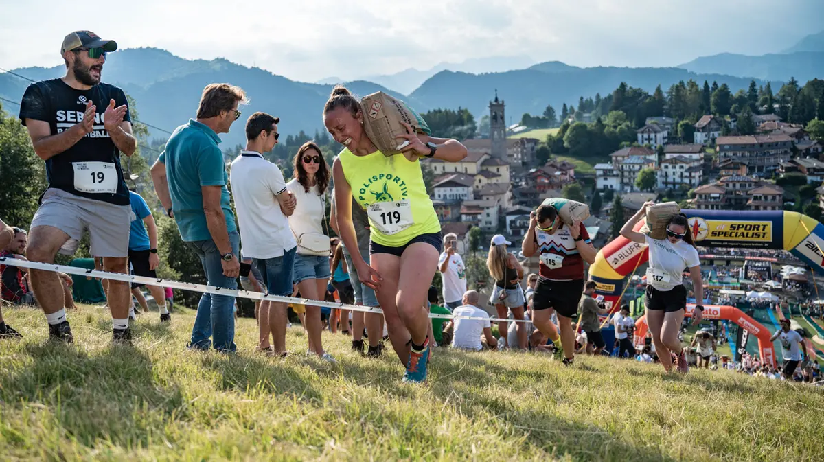Di corsa con 25 kg di cemento in spalla, Chiara Croce vince la Magut ...