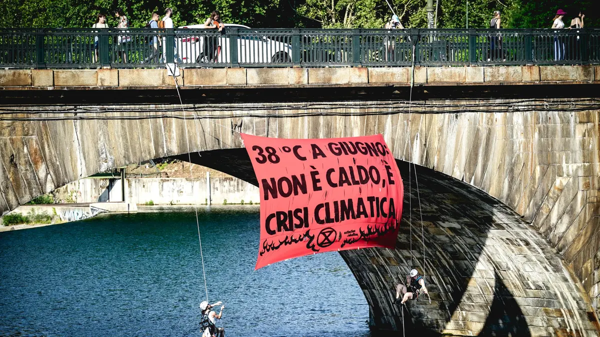 Video bokep indonesia hijab viral younger milf that is