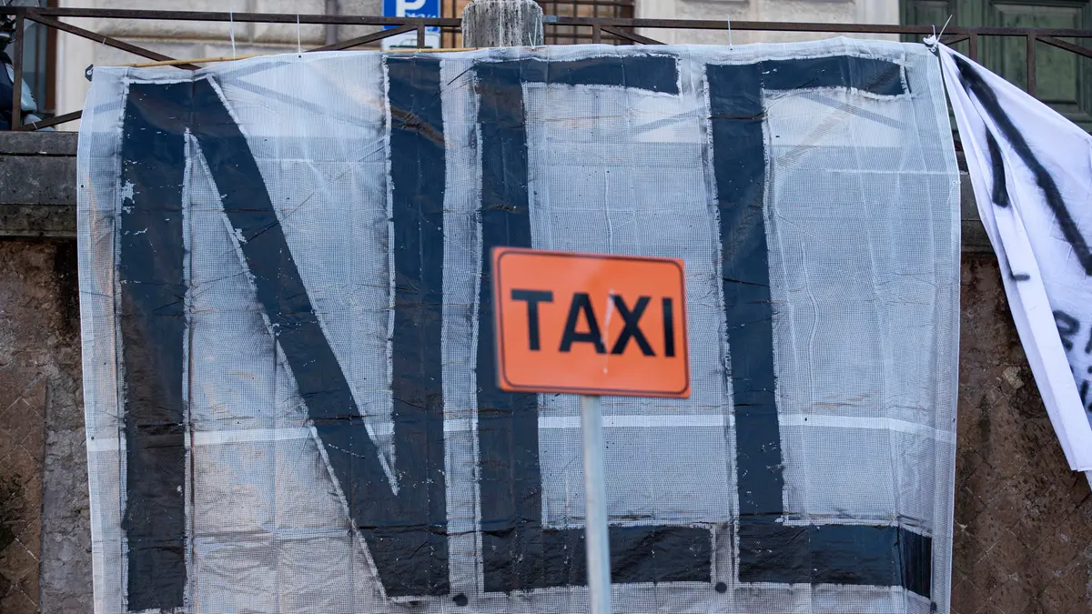 Il Tar annulla decreto su foglio di servizio degli Ncc | Giornale di Brescia