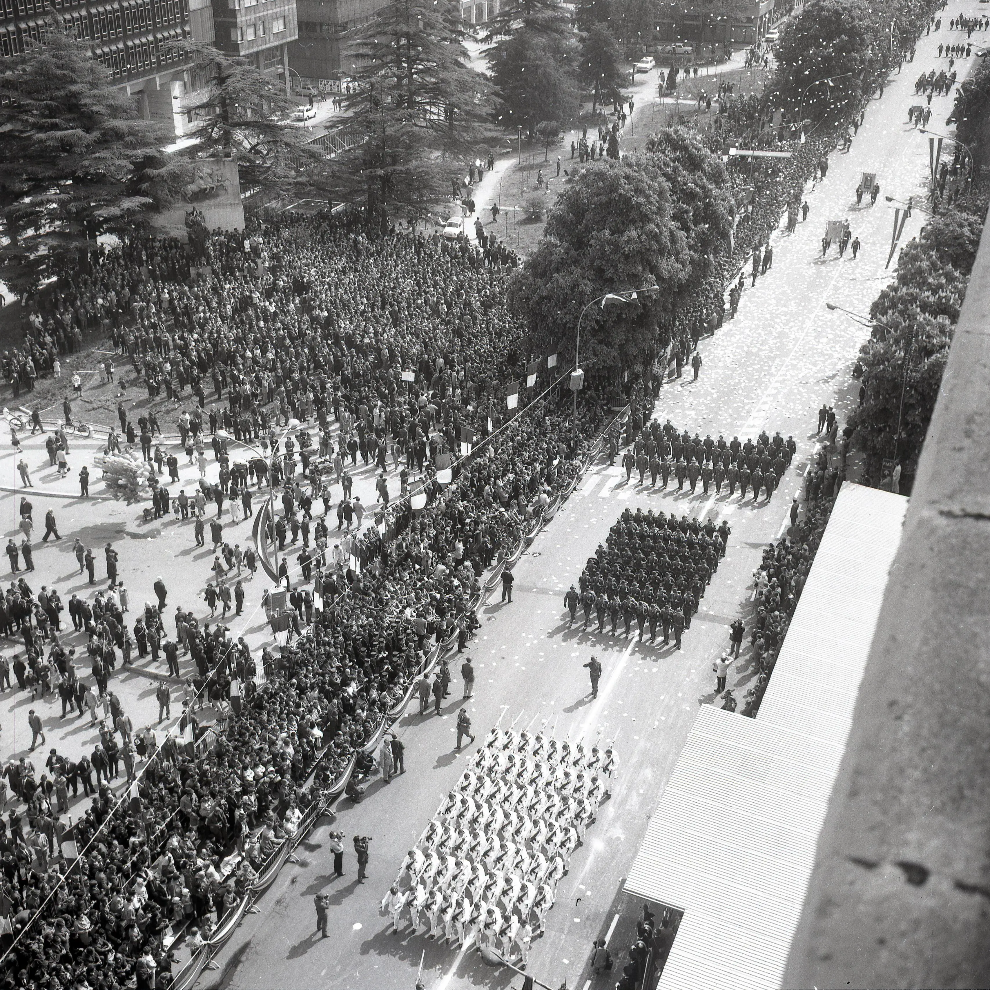 Gli alpini a Brescia nel 1970 | Giornale di Brescia