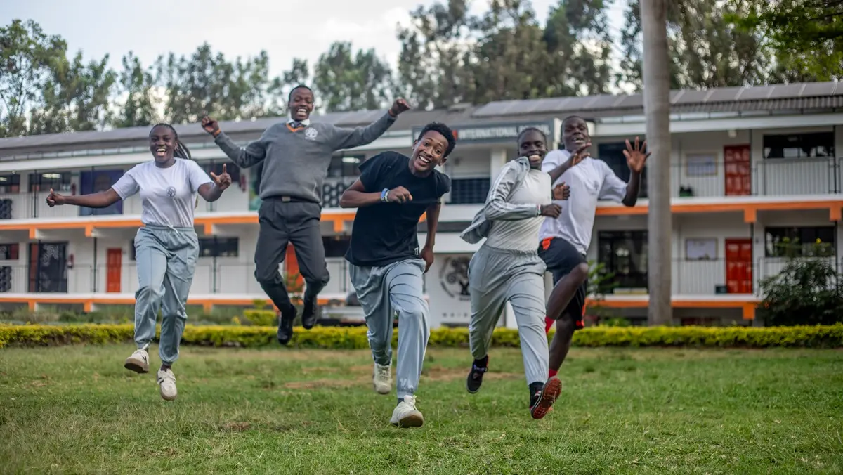 Da Nairobi a Brescia: cinque studenti dal Kenya al liceo Newton ...