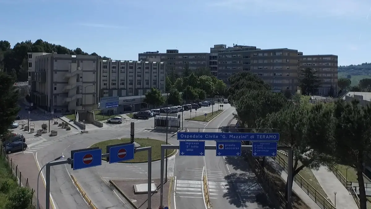 Travolte davanti al supermercato, due giorni dopo muore anche l'amica ...