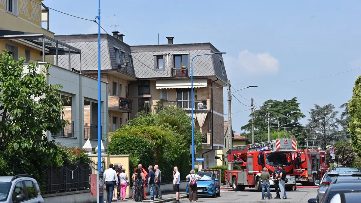 Sant’Anna: incendio in una casa di via Solera, nessun ferito | Giornale ...